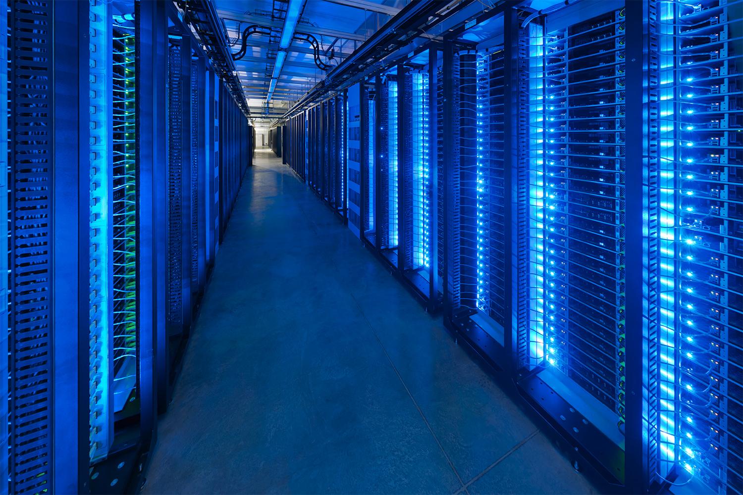 IDC: Il Data Center del Futuro - Data Center e Cablaggio Strutturato
