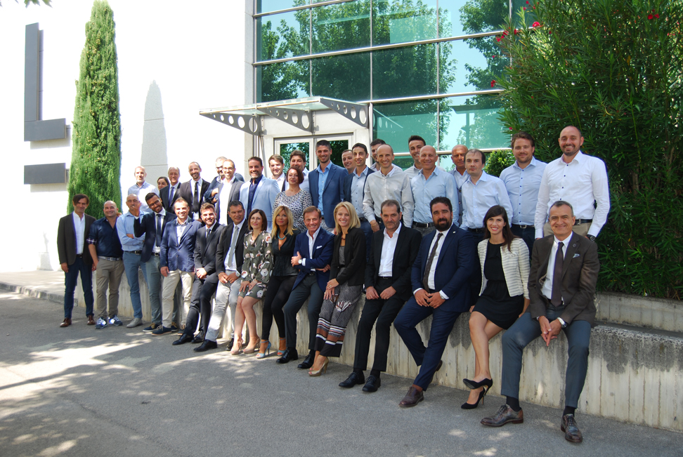 Logical System: azienda ict che assume - BitMat