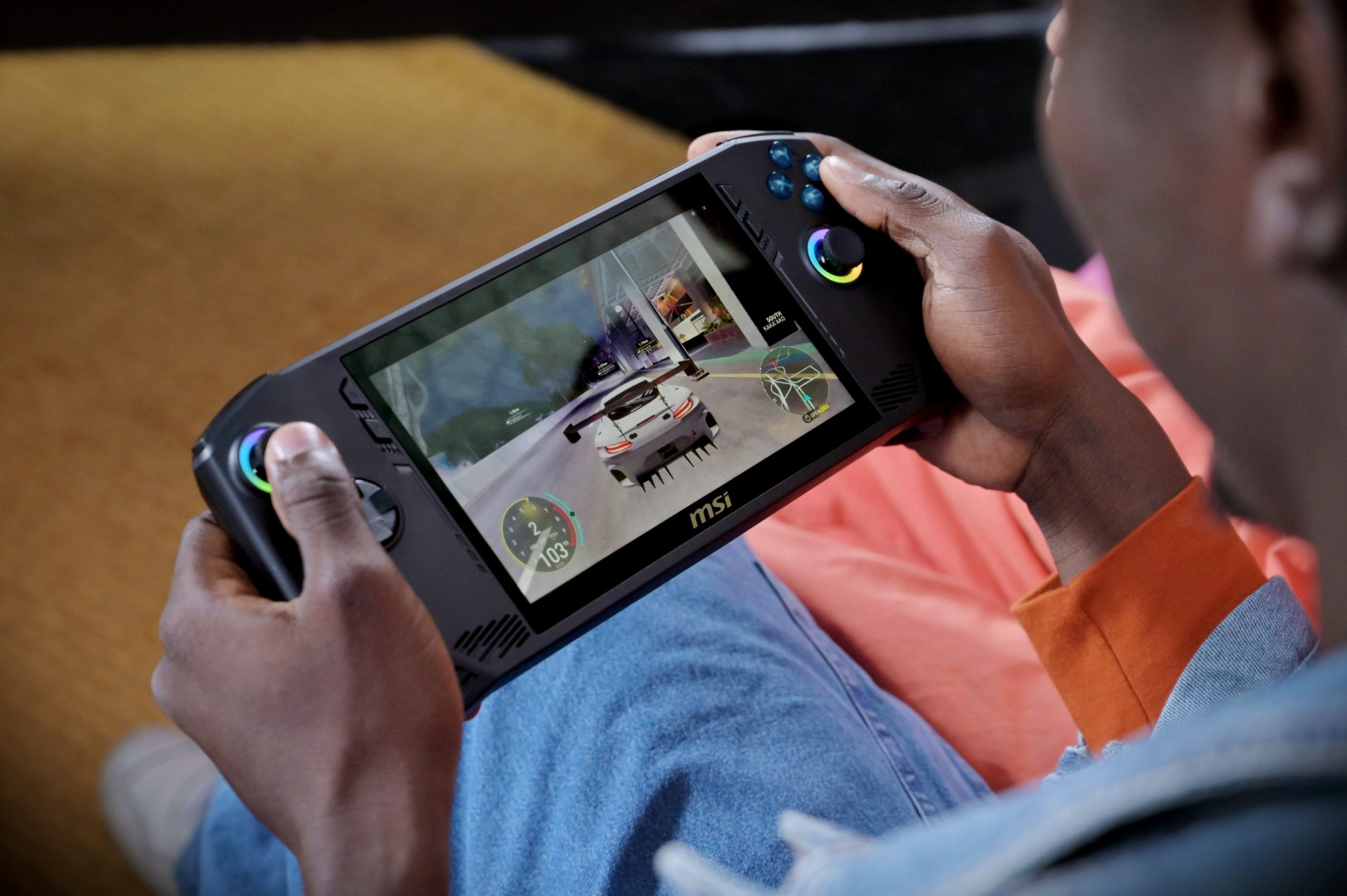 La prima console portatile firmata MSI presto disponibile nel nostro ...
